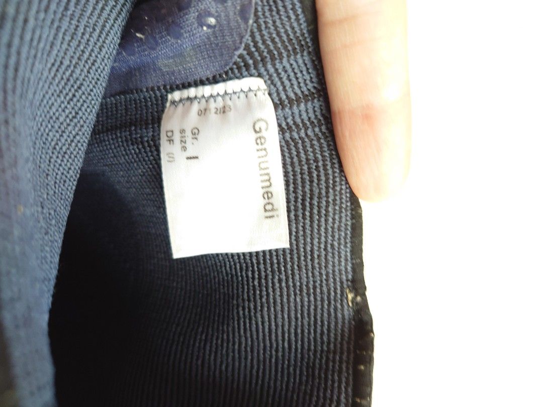 Medi Genumedi patella knee support / guard small size (size 1), Health ...