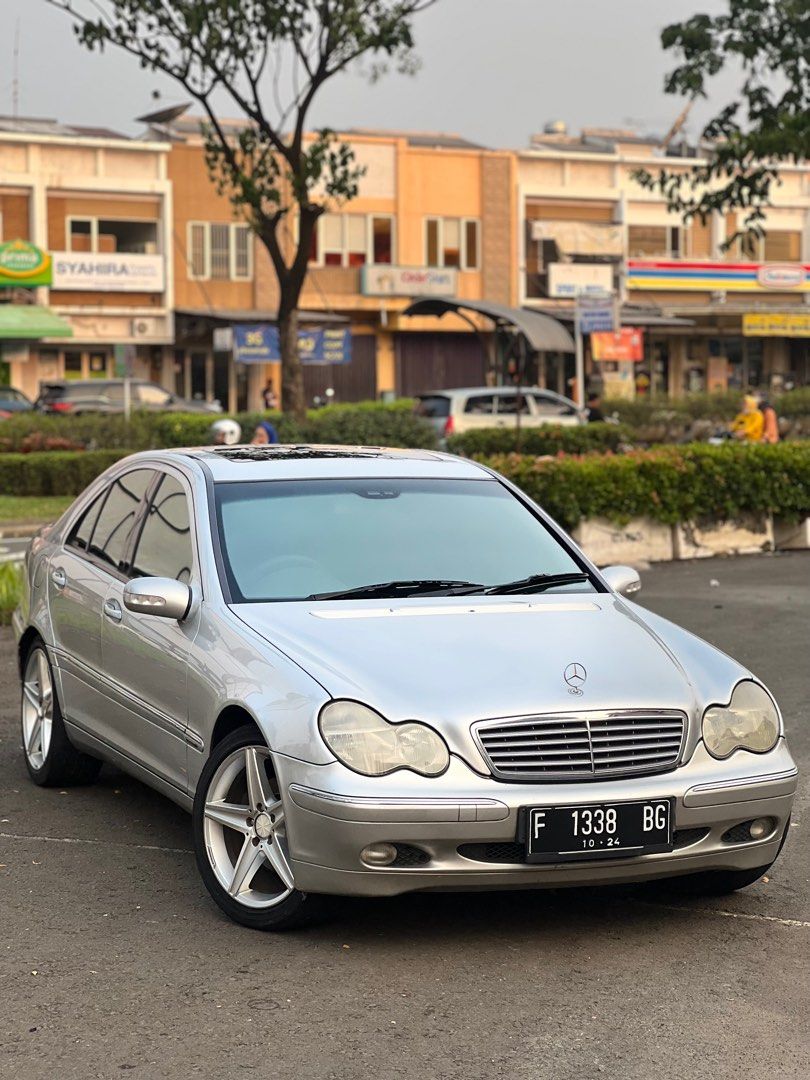 Mercedes Benz W203 C240 Elegance 2002, Mobil & Motor, Mobil untuk Dijual di Carousell