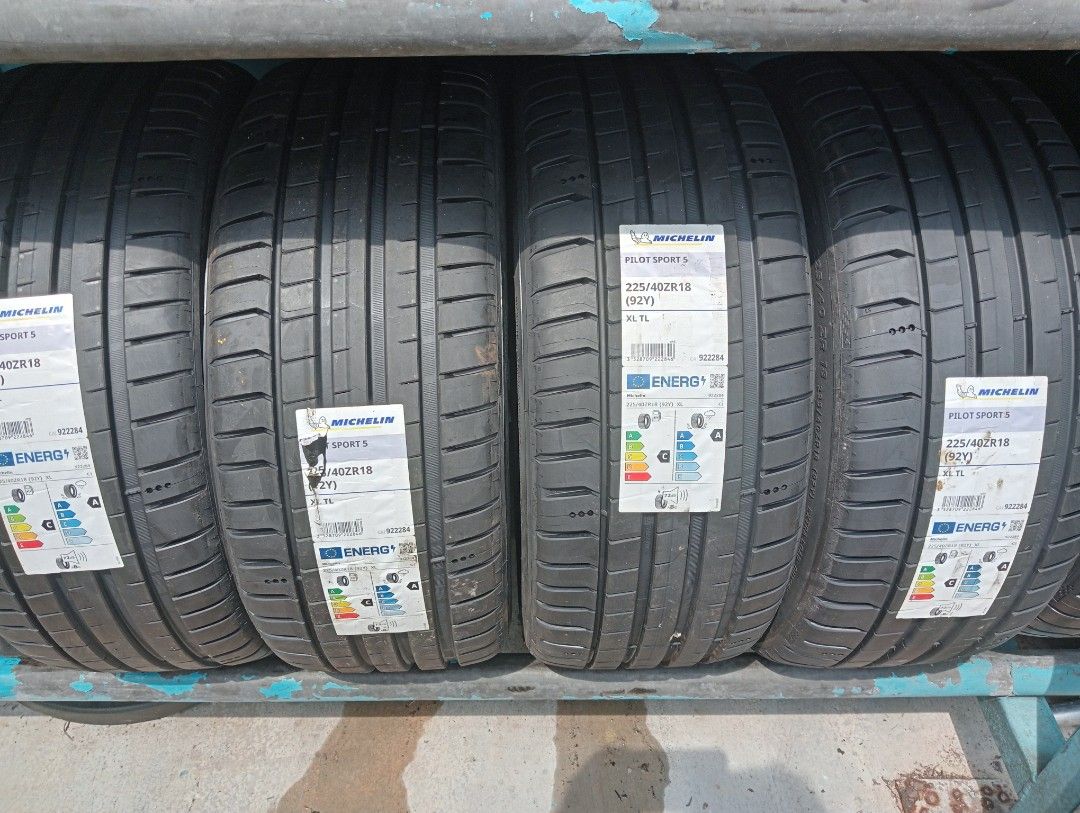 Michelin ps5 225/40R18, Car Accessories, Tyres & Rims on Carousell
