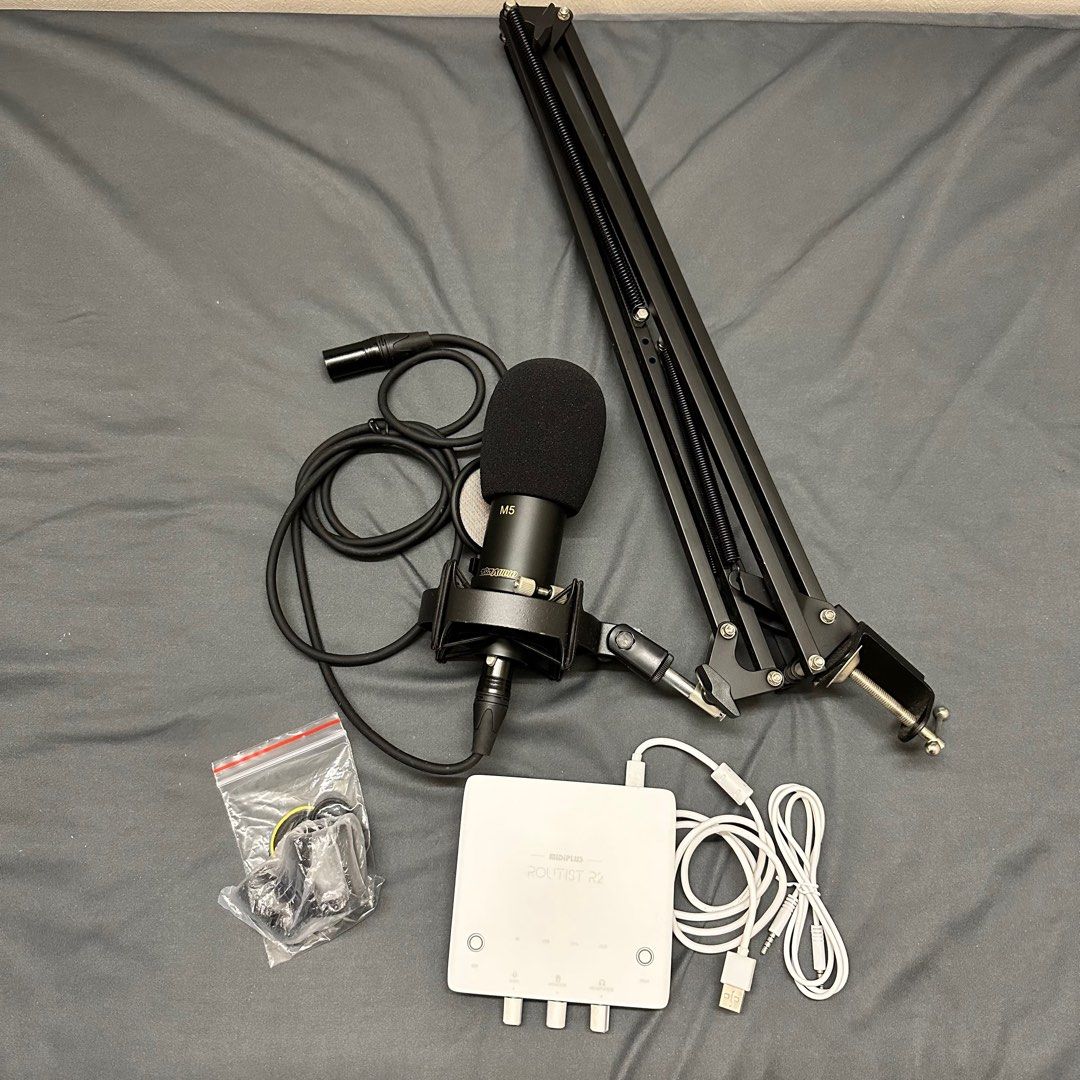 Microphone Beijing 797 Router set stand mic, Audio, Microphones on ...