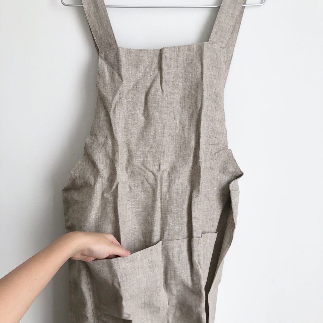 MUJI Linen Apron, Furniture & Home Living, Kitchenware & Tableware ...