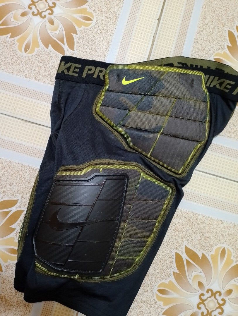 NIKE PADDLE SHORT PROCOMBAT. on Carousell
