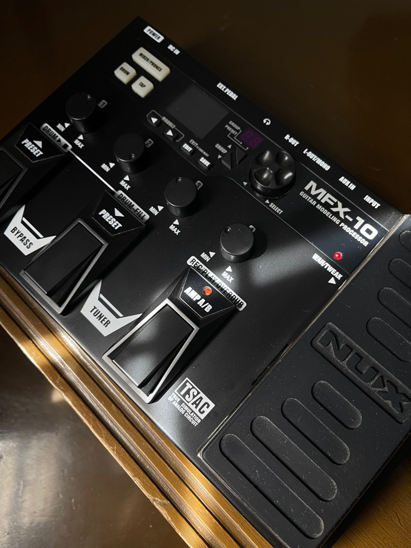 Nux MFX-10 Guitar Modeling Processor Multieffects, Hobbies & Toys ...