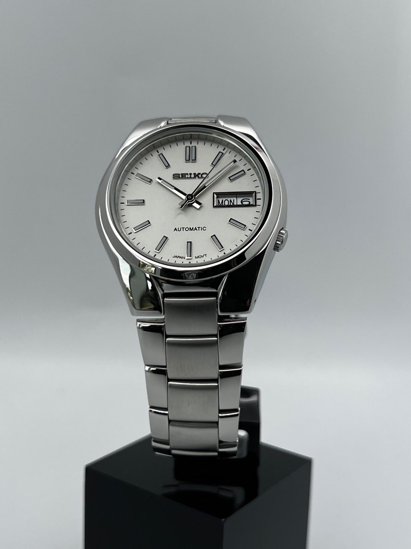 Original Seiko 5 white automatic watch 37mm 7s26, Men's Fashion ...