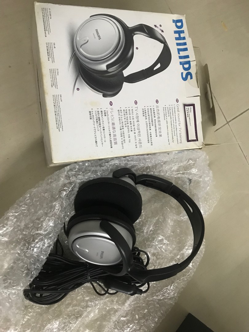 Philips Headphones with 6m cable, Audio, Headphones & Headsets on Carousell