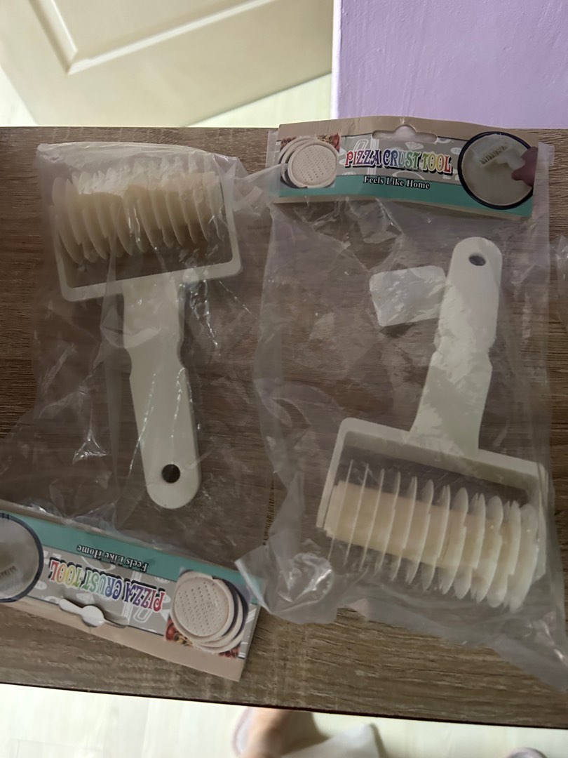 Pizza Crust Tool, Furniture & Home Living, Kitchenware & Tableware ...