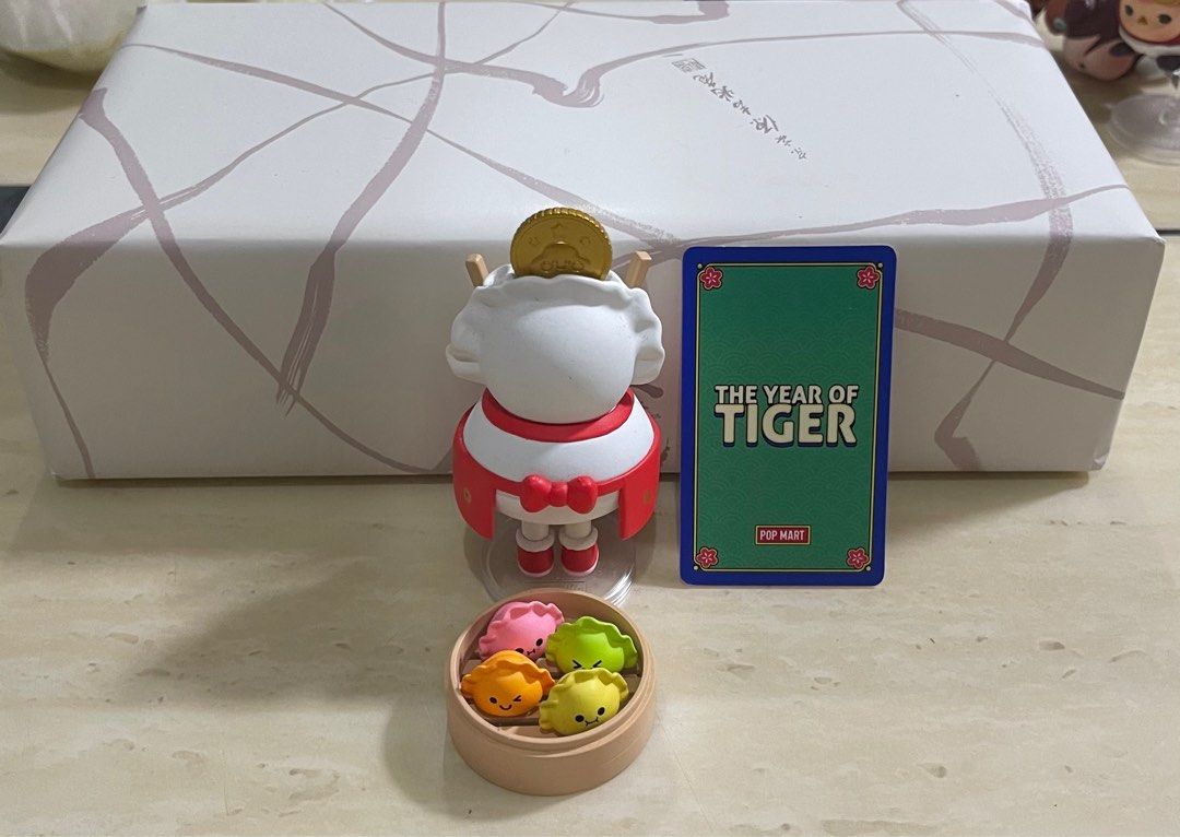 POPMART The Year Of Tiger (Family Reunion), Hobbies & Toys, Toys ...