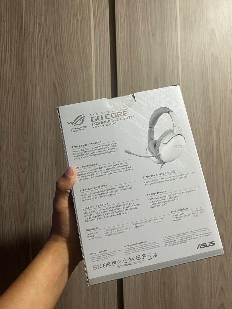 *NEW* ROG STRIX GO CORE MOONLIGHT WHITE HEADSET, Audio, Headphones ...