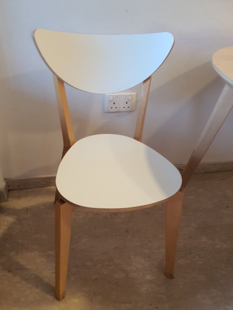 Round Dining Table (IKEA LISABO), Furniture & Home Living, Furniture ...