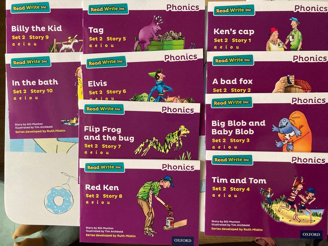 RWI phonics - purple book, 興趣及遊戲, 書本 & 文具, 小朋友書 - Carousell