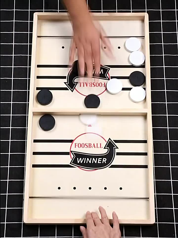 Sling Puck Game Football Winner Board Game, Hobbies & Toys, Toys ...