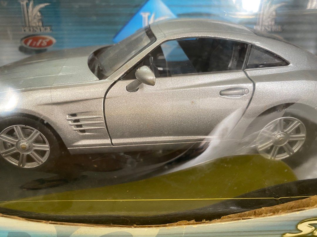 Solido Chrysler Crossfire Coupé 2002 (1:18 scale), Hobbies & Toys, Toys ...