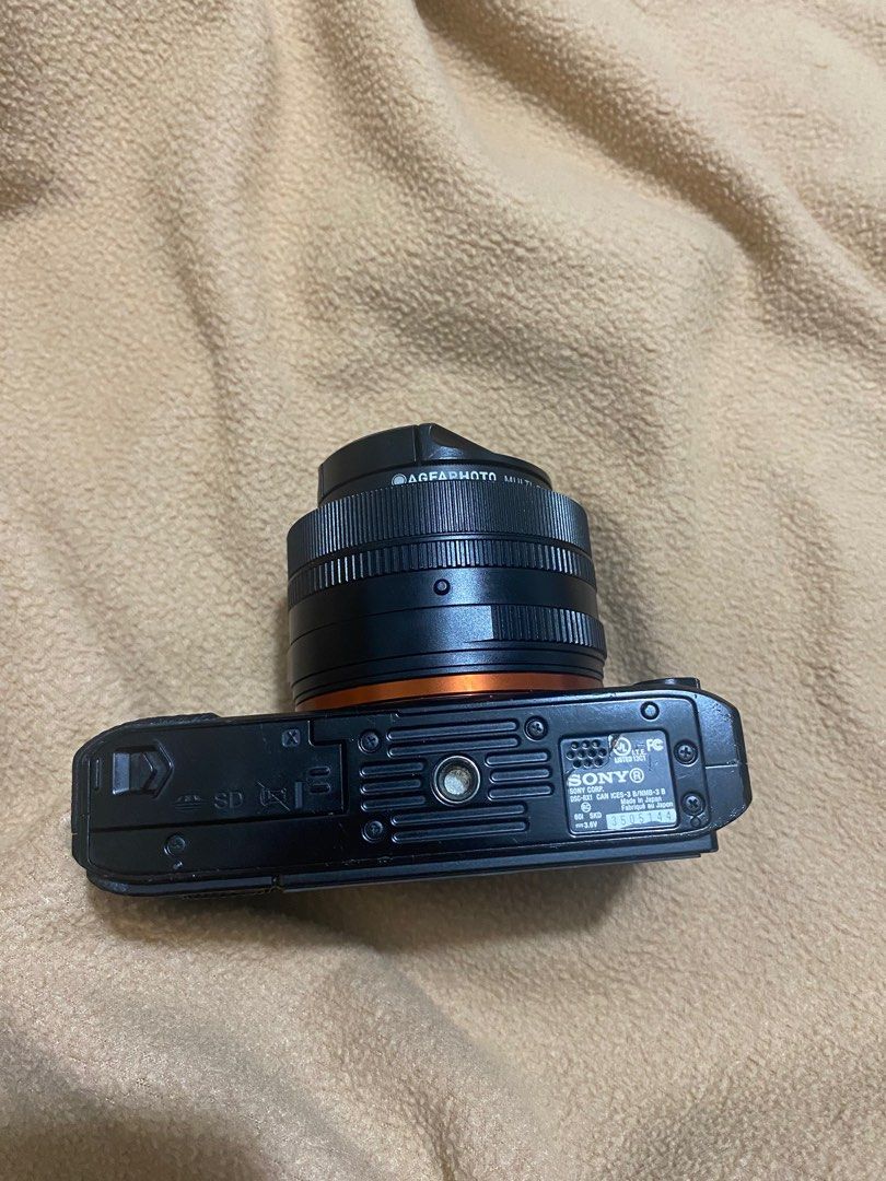 Sony Cybershot DSC- RX1 , Photography, Cameras on Carousell
