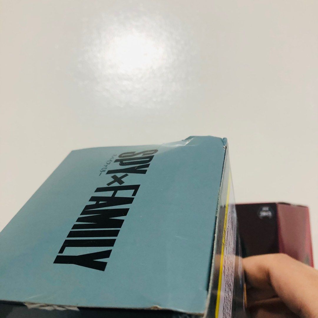 Spy x Family Yor and Loid forger Perching figure set, Hobbies & Toys ...