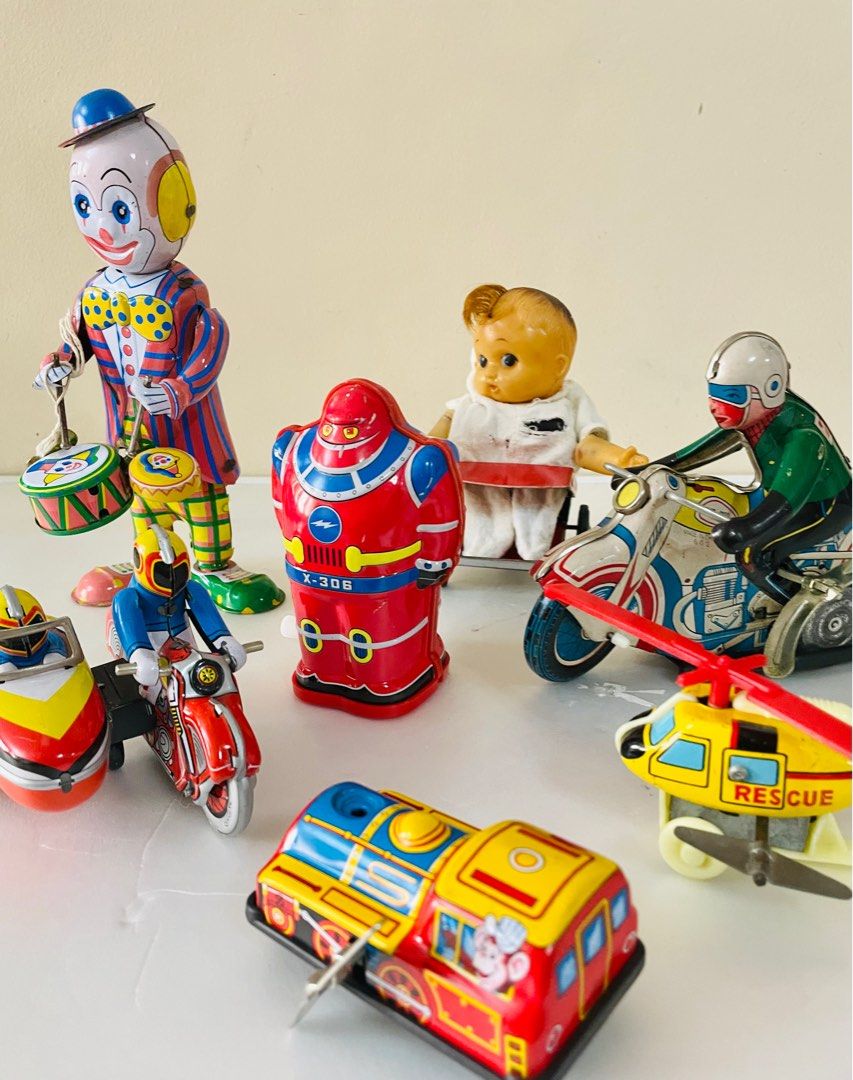 Tin Toy Wind Up Car on Carousell Tin Toy Wind Up Car on Carousell