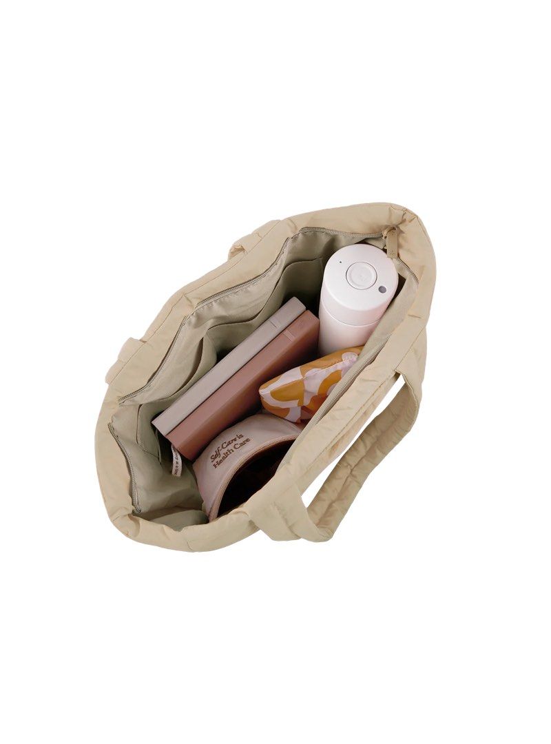 TPB PUFFER SHOPPER BAMBI, Women's Fashion, Bags & Wallets, Tote Bags on ...