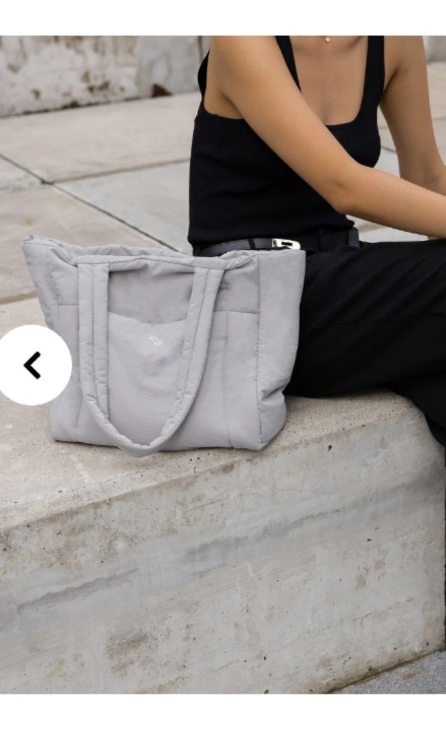 TPB Puffer Shopper [Shadow/Husky], Women's Fashion, Bags & Wallets ...
