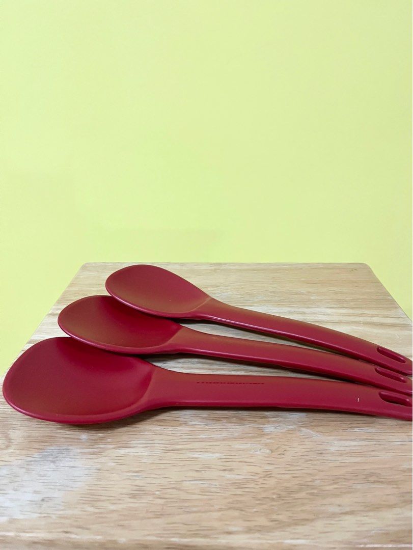 Tupperware Serving Spoon, Furniture & Home Living, Kitchenware ...