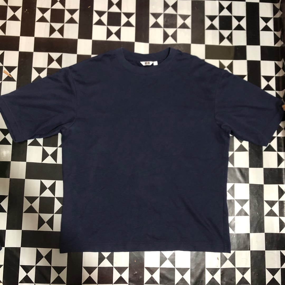 Uniqlo AiRism Navy Blue, Men's Fashion, Tops & Sets, Tshirts & Polo ...