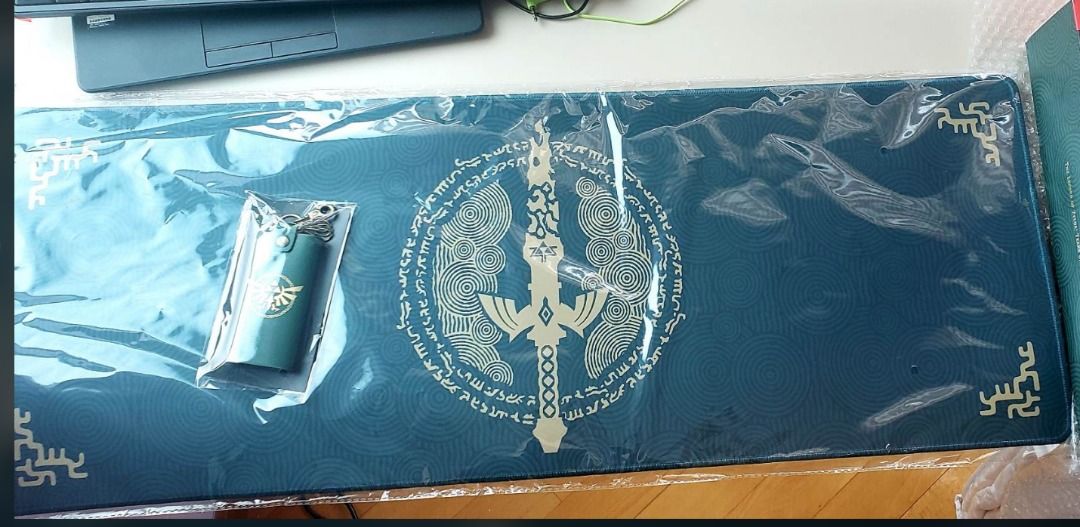 WANT TO BUY: Zelda Playmat Tears of The Kingdom, 電子遊戲, 電子遊戲機, Nintendo ...