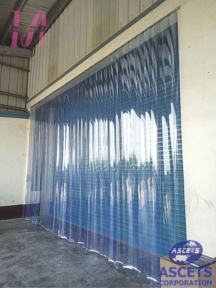 warehouse pvc curtain and hanger, Commercial & Industrial, Construction ...