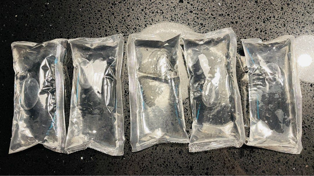 Water packs / Ice packs, Food & Drinks, Chilled & Frozen Food on Carousell