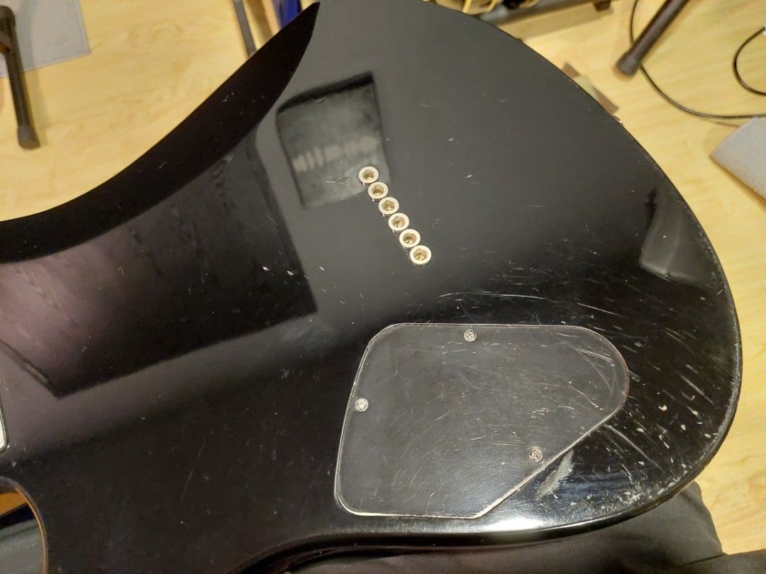 Yamaha PAC611H Pacifica Electric Guitar, Hobbies & Toys, Music & Media ...