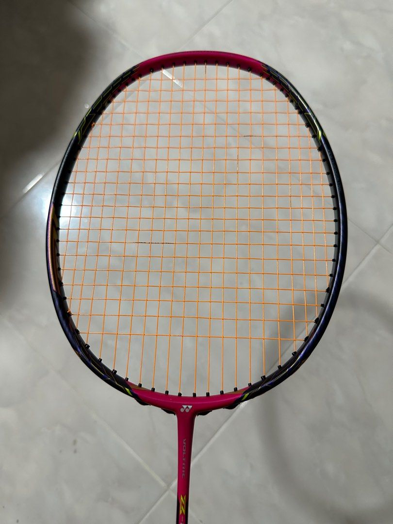 Yonex Zforce 2 lcw Badminton Racket, Sports Equipment, Sports & Games ...