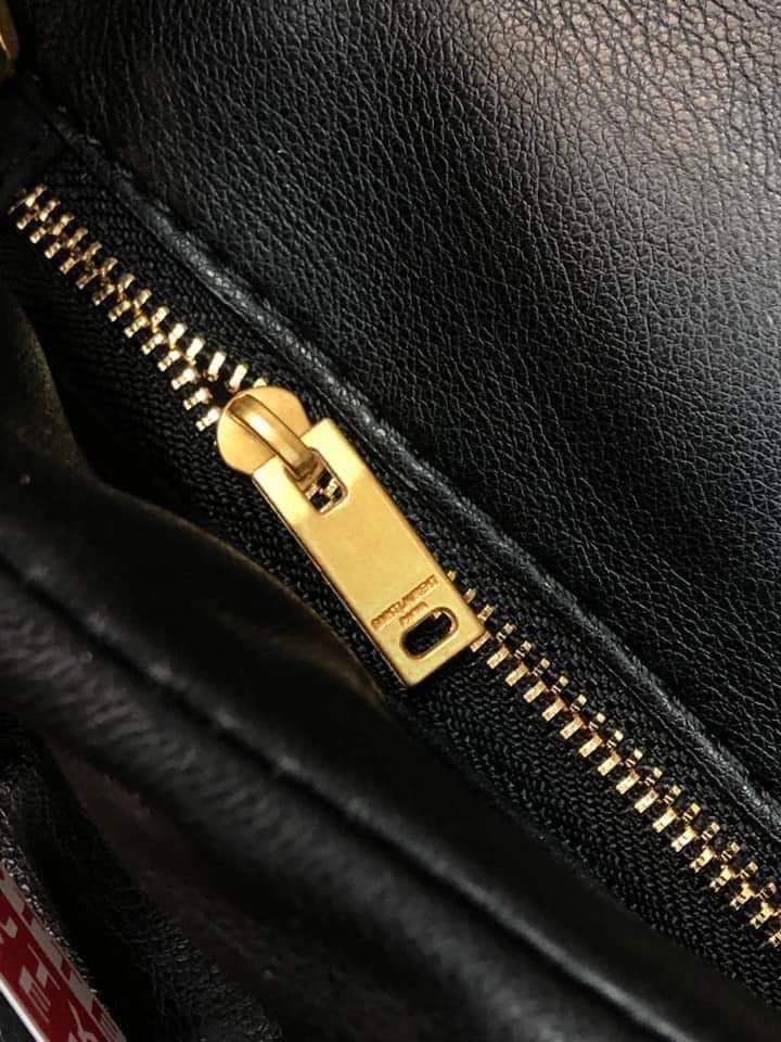 YsL Vip Gift Set Luxury Bags Wallets On Carousell ysl-vip-gift-set-luxury-bags-wallets-on-carousell