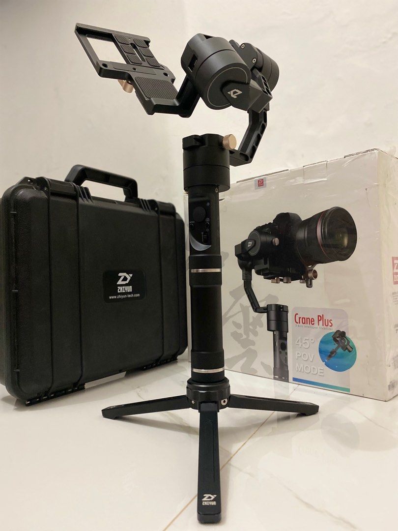 Zhiyun Crane Plus 3-Axis Intelligent Stabilizer, Fotografi di Carousell