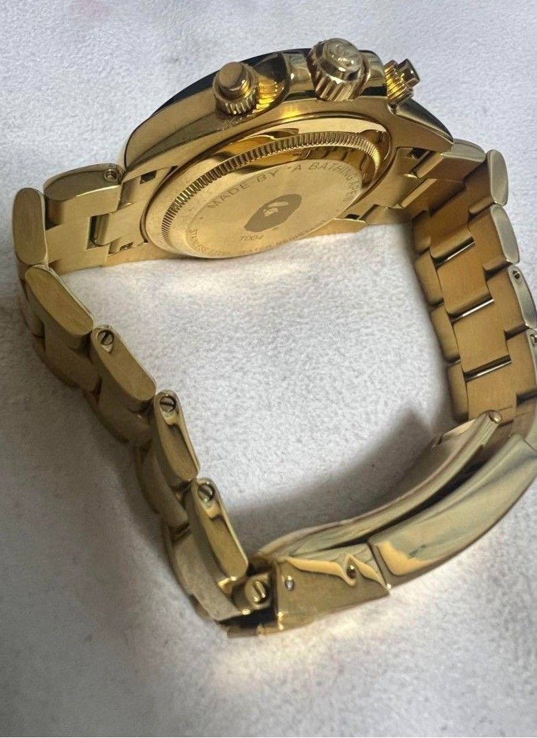 A bathing ape bapex Daytona gold on Carousell