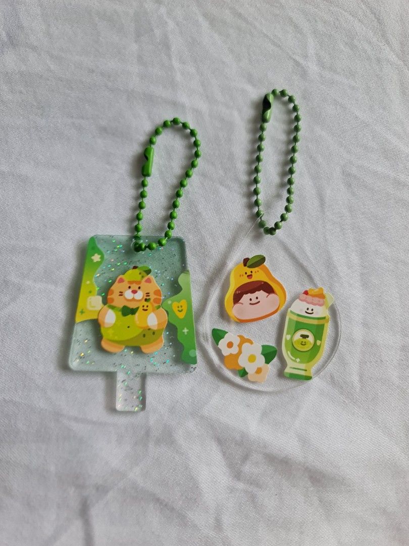 acrylic toploader sticker keychains, Hobbies & Toys, Stationery & Craft ...