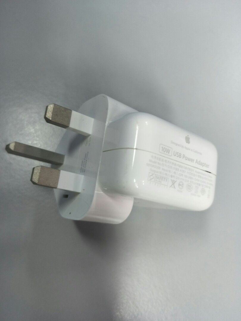 Apple 10W USB POWER ADAPTER, Computers & Tech, Parts & Accessories ...