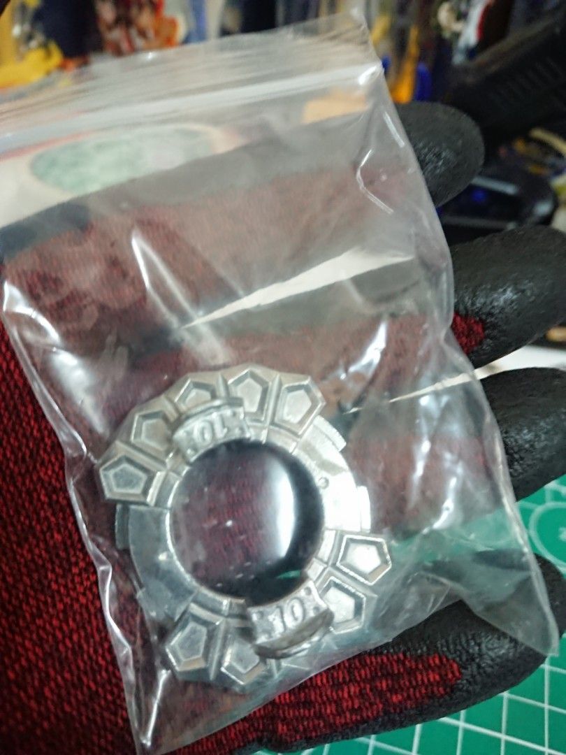 Tomy Beyblade Burst Disc and Frame, Hobbies & Toys, Toys & Games on ...