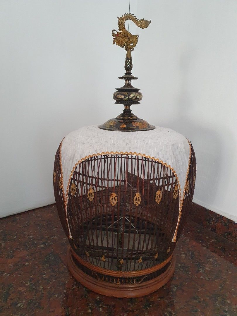 Merbok Bird cage, Pet Supplies, Homes & Other Pet Accessories on Carousell