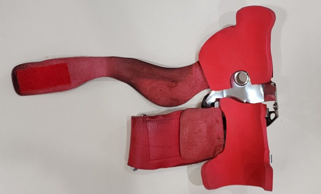 Bowling RH guard Phiten Mechatecter, Sports Equipment, Sports & Games ...