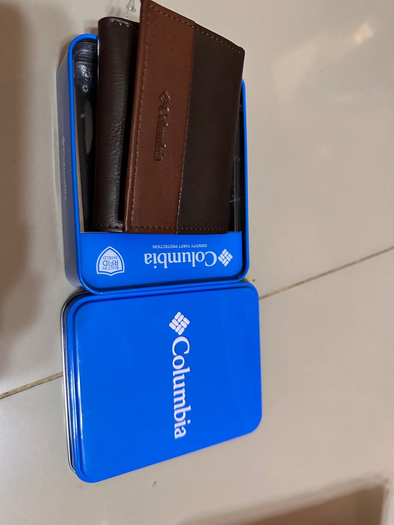 brand new columbia wallet for men, Men's Fashion, Watches & Accessories ...