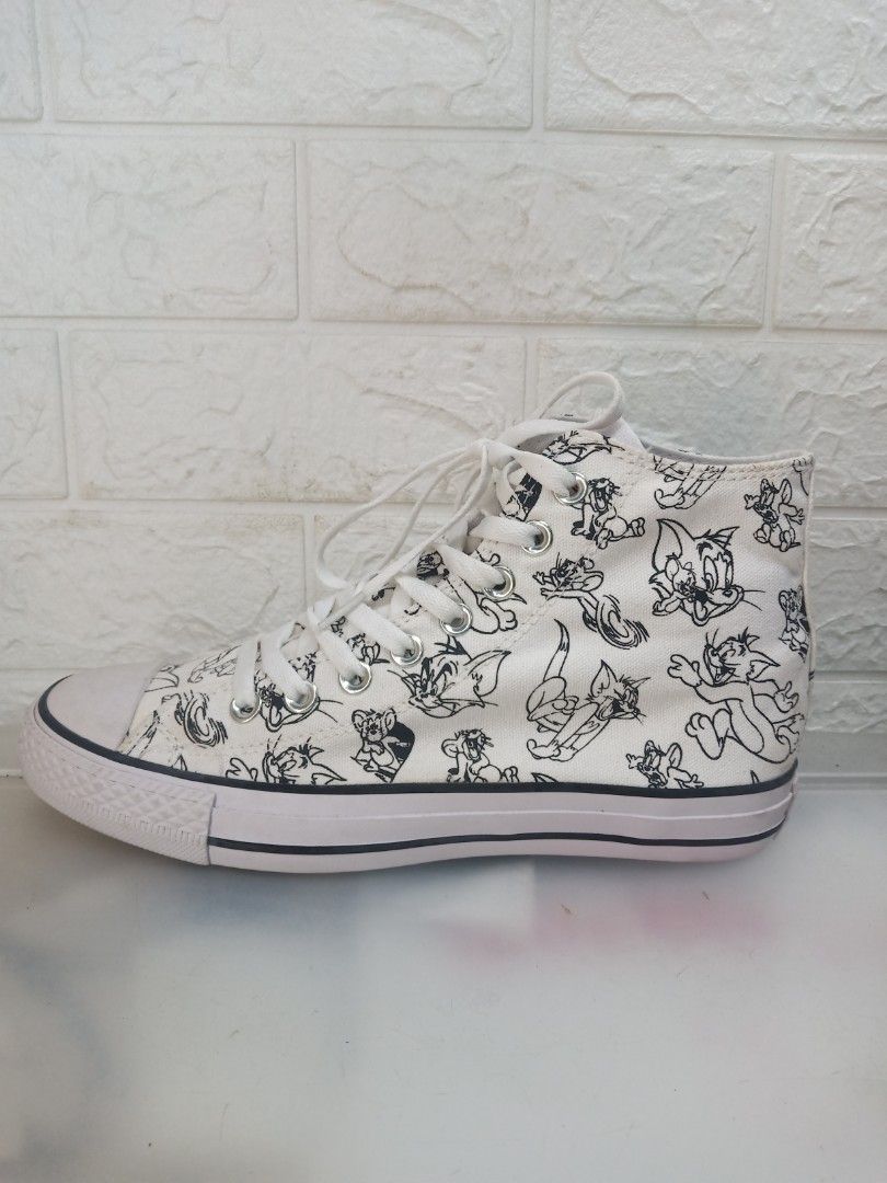 Converse All Star X Tom & Jerry, Men's Fashion, Footwear, Sneakers on ...
