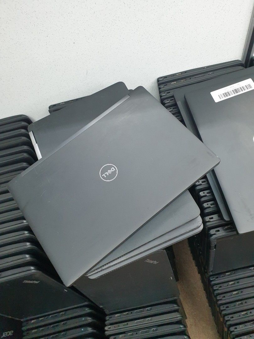 Dell Latitude 7280 12.5" FHD Display Core i7 7th Gen 8GB Ram 256GB SSD ...