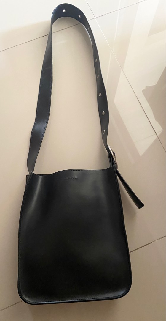 DIAGONAL vertical shoulder bag, Women's Fashion, Bags & Wallets ...