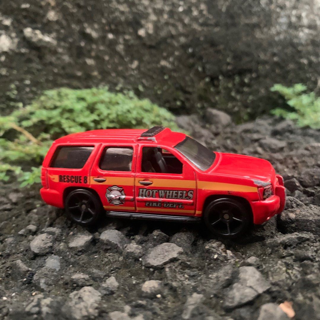 Diecast Hotwheels 07 Chevy Tahoe made in Malaysia, Toys & Collectibles ...
