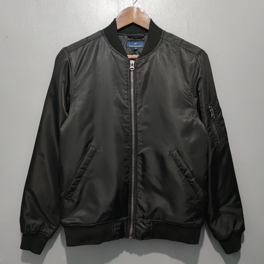 FREE SF | TRANS CONTINENTS QUILTED BOMBER JACKET, Men's Fashion, Coats ...