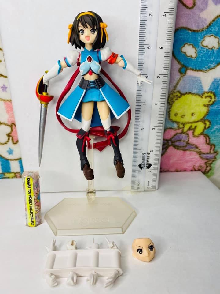 Haruhi Suzumiha Figma (loose /as is) 400 on Carousell