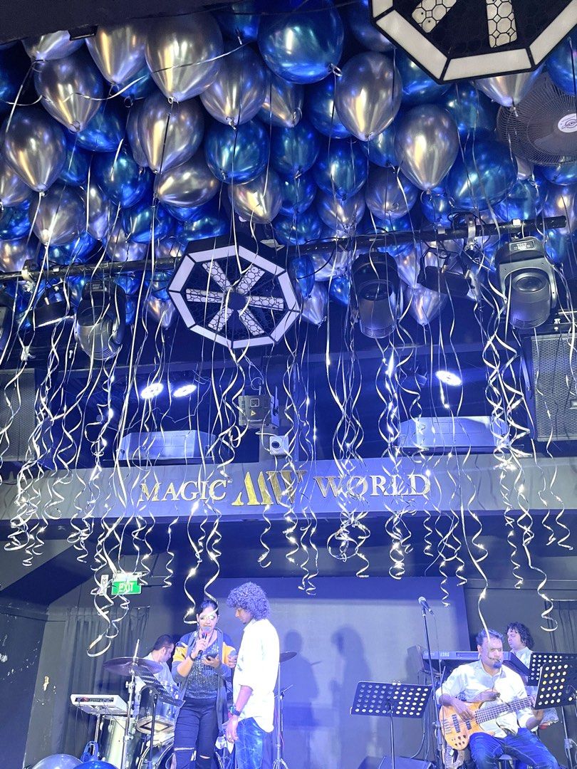 Helium balloons for birthday , proposal , party, Hobbies & Toys ...