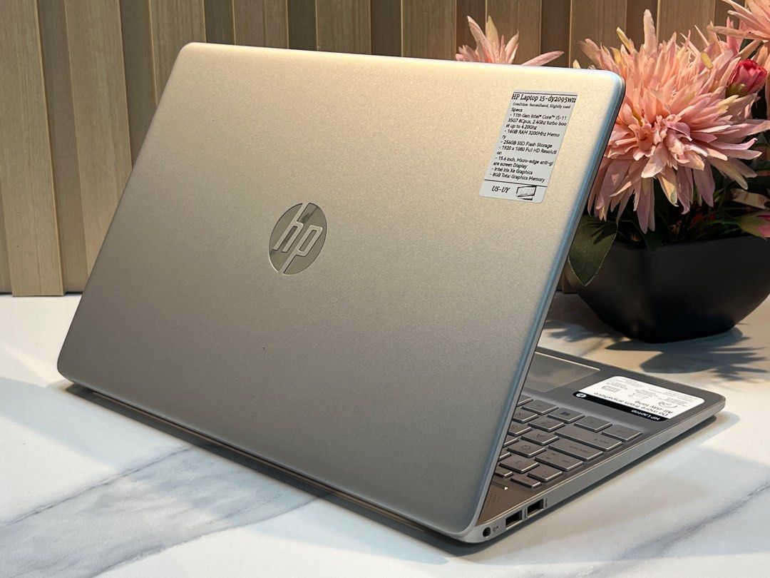HP Laptop 15-dy2095wm i5-11th Gen 16GB RAM 256GB SSD FULL HD 1080 15.6 ...