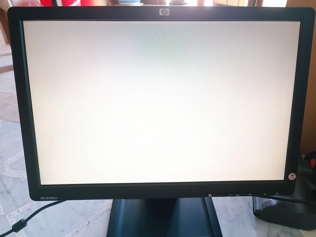 HP Monitor (HP LE1901w), Computers & Tech, Desktops on Carousell