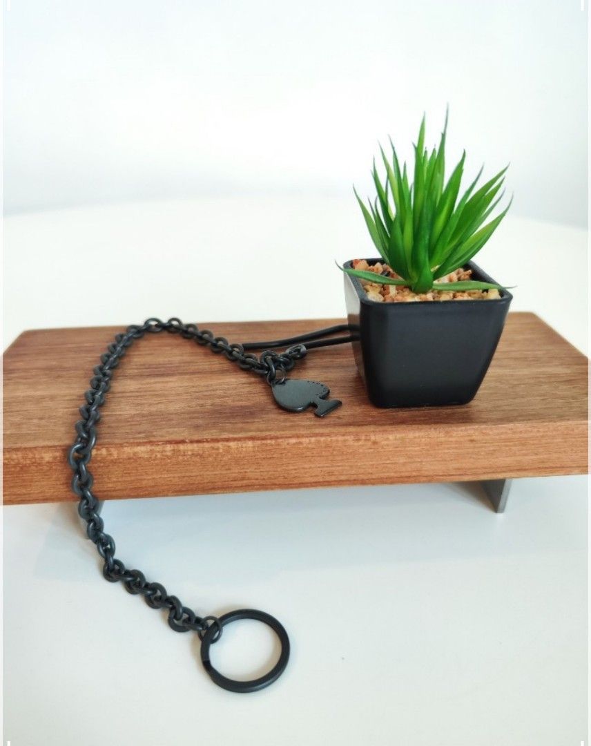 Hugo Boss Rugged Denim Chain Loop, Men's Fashion, Watches & Accessories ...