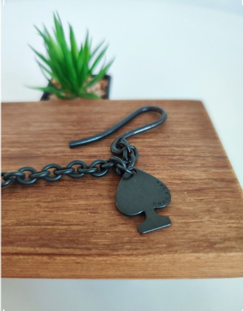 Hugo Boss Rugged Denim Chain Loop, Men's Fashion, Watches & Accessories ...