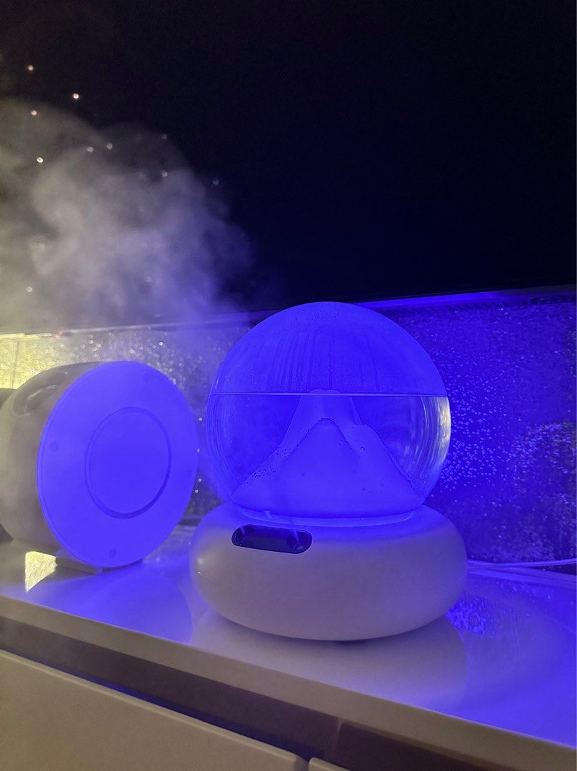 Igloo Globe Mountain Air Humidifier, Furniture & Home Living, Home ...