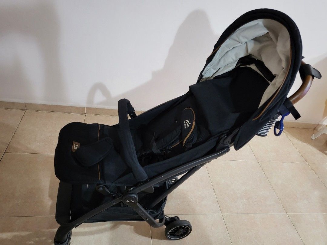 Joie compact stroller (cabin size), Babies & Kids, Going Out, Strollers ...